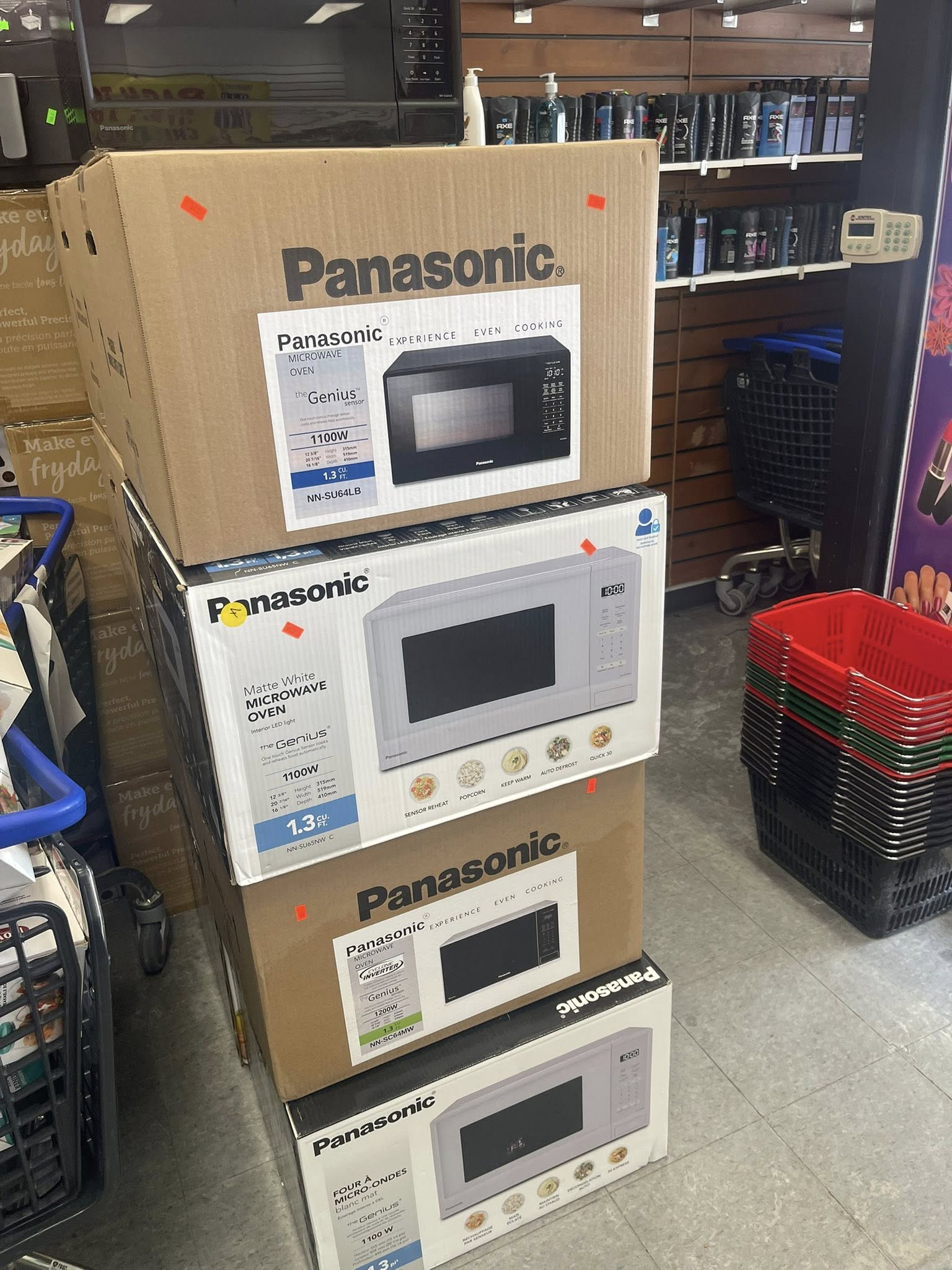 Panasonic Genius 1.3 Cu. Ft. Microwave (NNSU65NWC) – Designer Fragrance ...